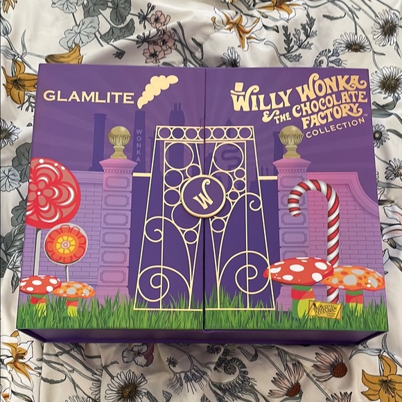 Glamlite | Accessories | Glamlite Willy Wonka Pr Collection Box Only ...
